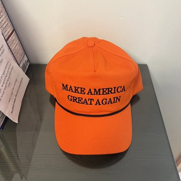 CALI FAME | Accessories | Limited Edition President Trump Halloween ...